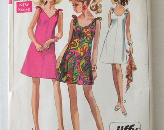 1960s Shift Dress Pattern, Bust 32.5, Simplicity 7671, Misses' Size 10 ...