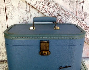 Popular items for blue train case on Etsy