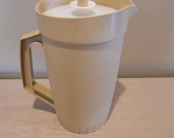 Popular items for ice tea pitcher on Etsy