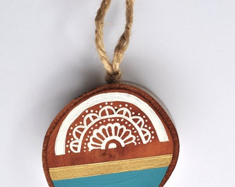 Popular items for wood tree discs on Etsy