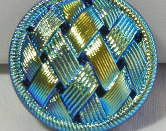 Dramatic Czech Glass Button by MostlyButtons on Etsy