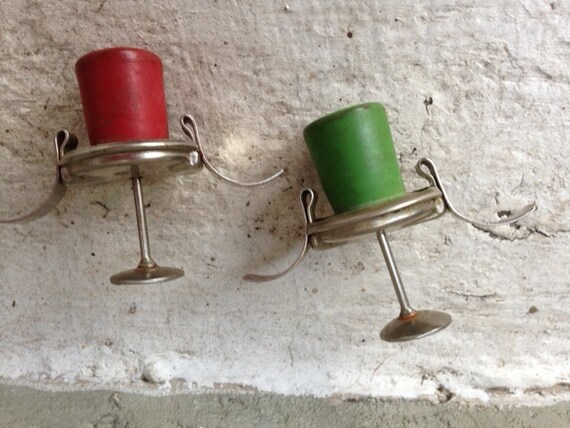 vintage EKCO Bull dog bottle stopper by LABsFABulous on Etsy