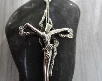 Popular items for unique crosses on Etsy