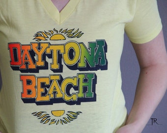 Popular items for 80s tshirt on Etsy