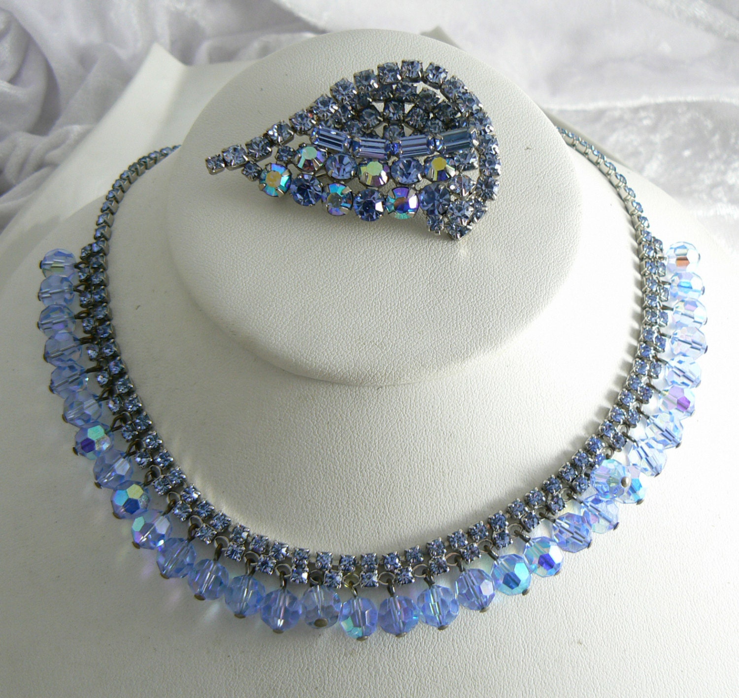 Beautiful Blue Rhinestone and Crystal Vintage Necklace Brooch Set ...