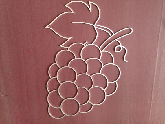 Items similar to Grapes Metal Wall Art - Wine Decor - Wine Art - Metal ...
