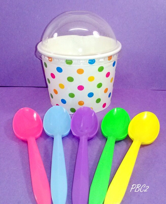 Ice Cream Cup w/Lid and Rainbow Spoons