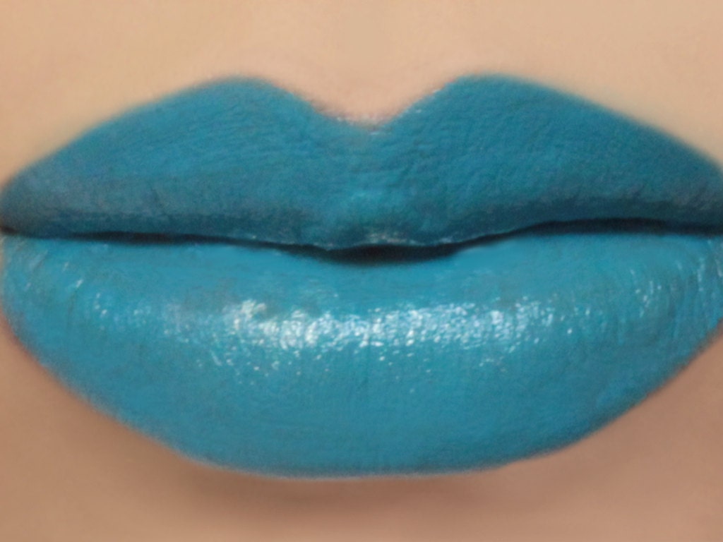 Vegan Blue Lipstick Bluebell bright blue