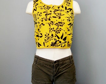 Cropped Tank / Vtg 80s / Black and Yellow Belly Shirt / Graphic cropped tee