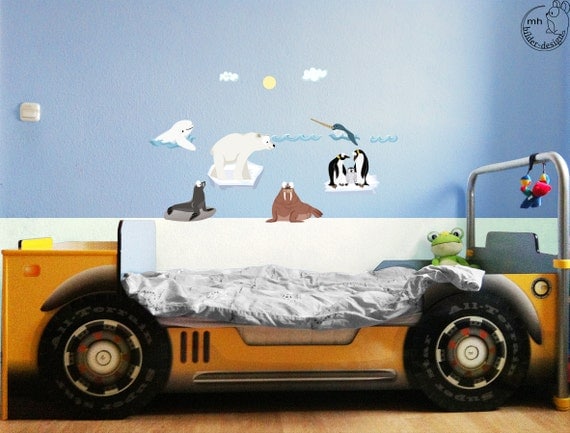 Wall decal Polar Arctic sea with 8 animals from World by MHBilder