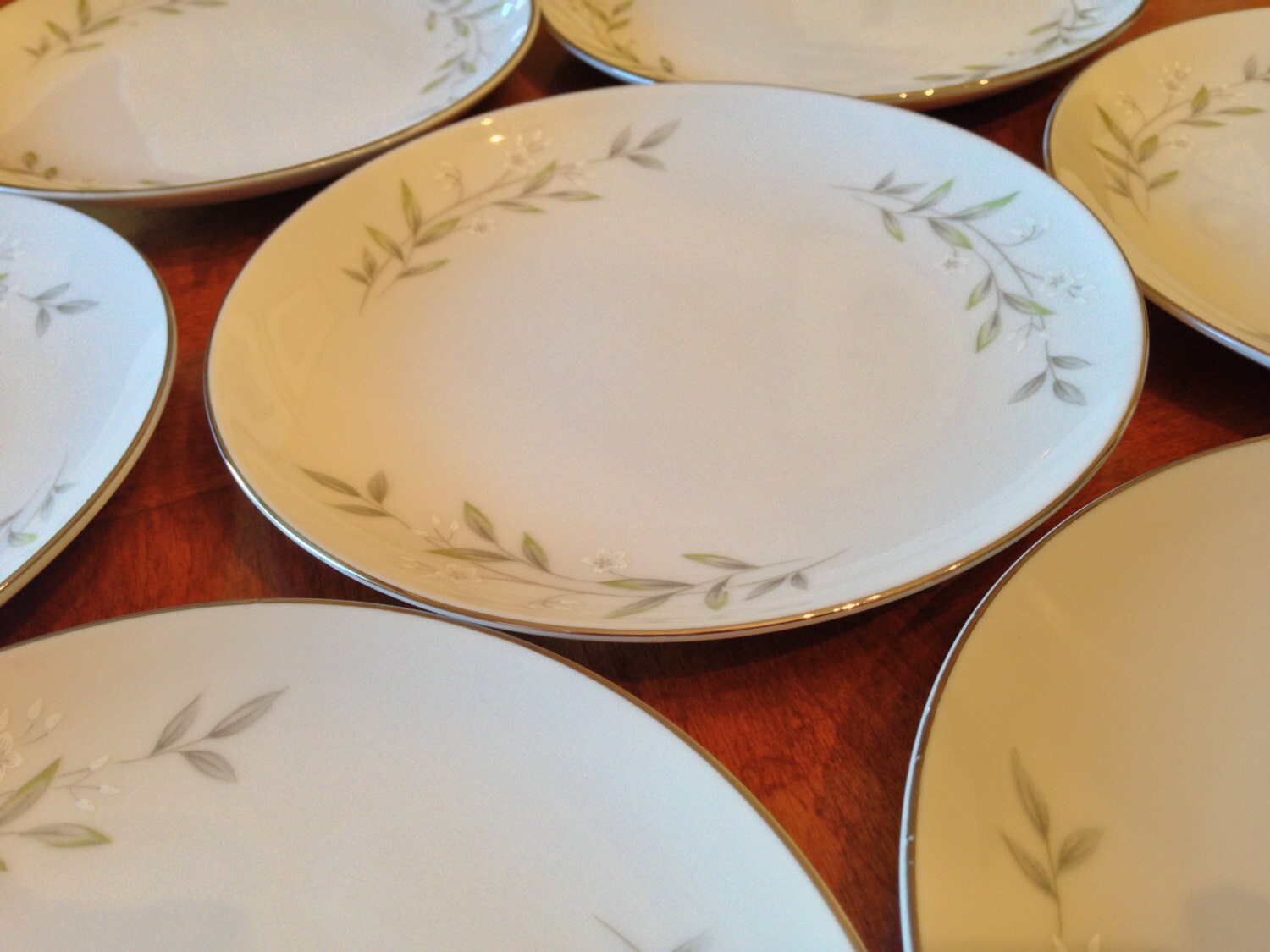 St Regis Set of Eight Dessert Bread Wedding Cake Plates – Haute Juice