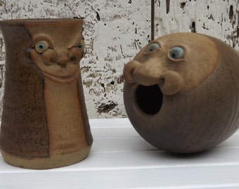 Popular items for collectibles pottery on Etsy