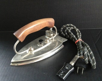 Vintage travel iron | Etsy