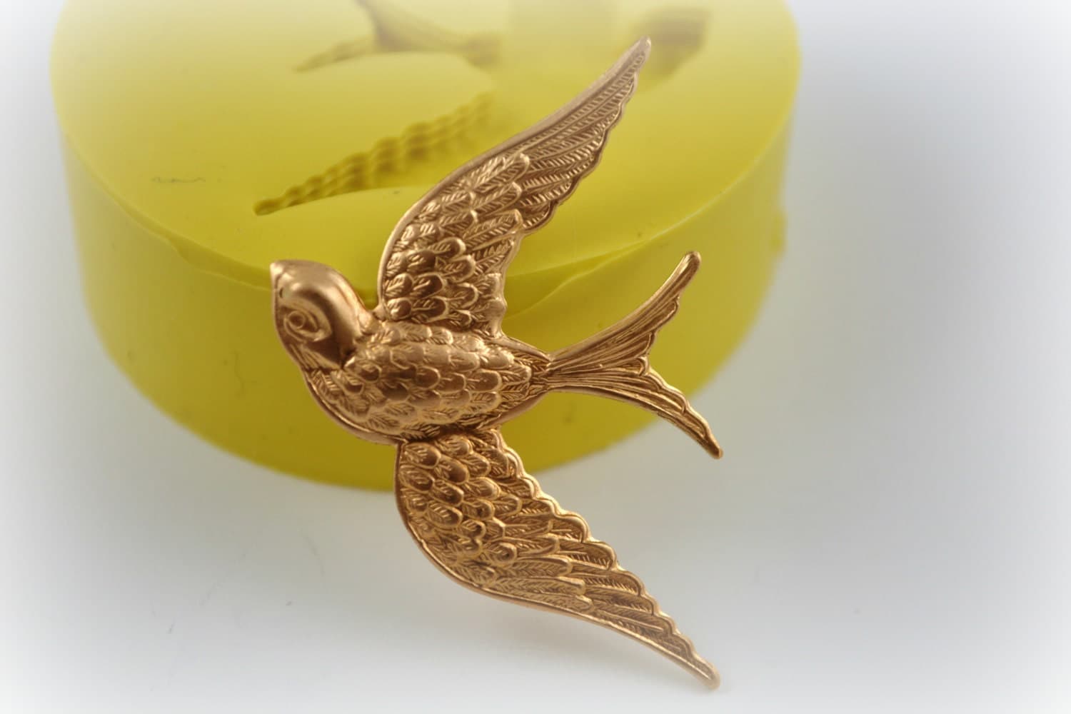 0299 Bird in Flight Silicone Rubber Flexible Food Safe Mold