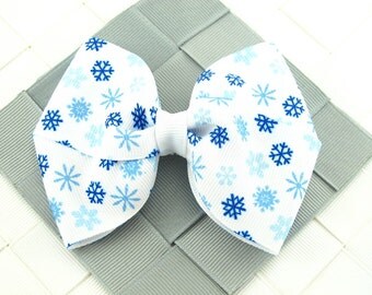 Popular items for snowflake hair bow on Etsy