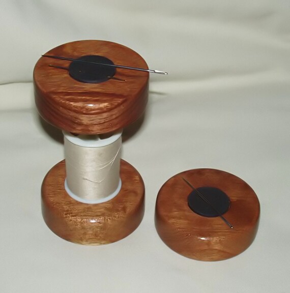 Thread Holder/Magnetic Needle Keeper Set Texas by wrightmade