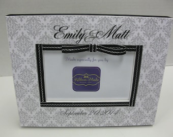 Frame the date | Etsy