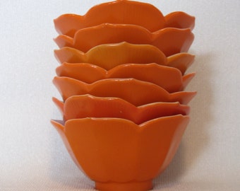 Popular items for tulip bowl on Etsy