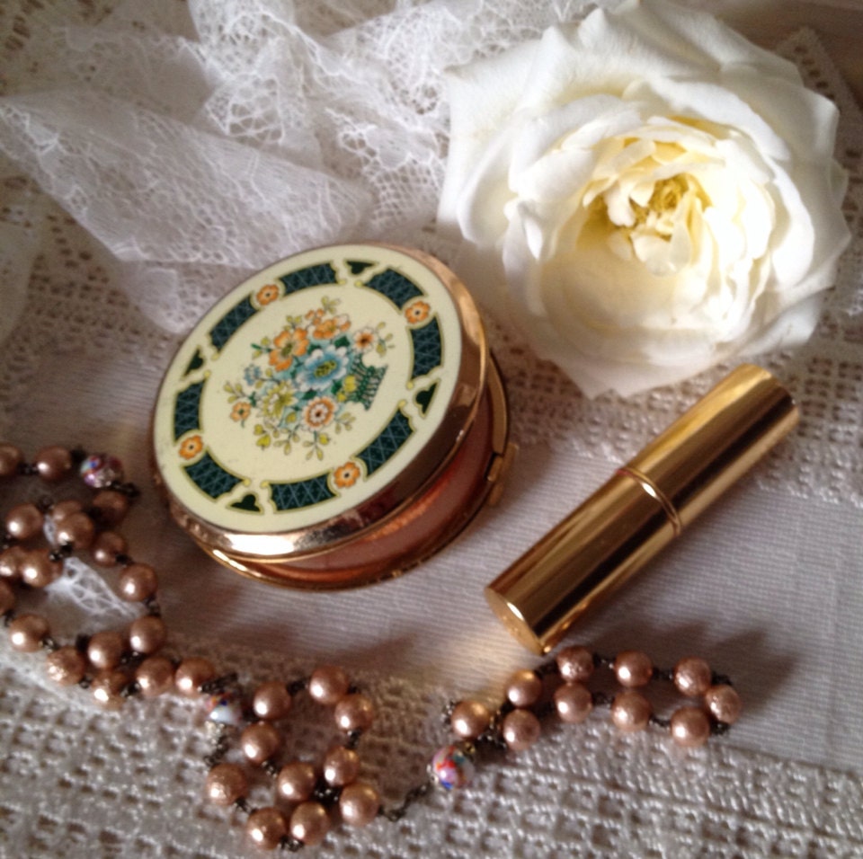 Stratton Vintage Powder Compact, Goldtone Flower Basket Design, made in ...