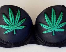 Articles populaires correspondant à weed clothing sur Etsy