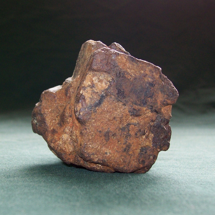 Limonite after cubic Pyrite / Pseudomorph DISPLAY / Mineral