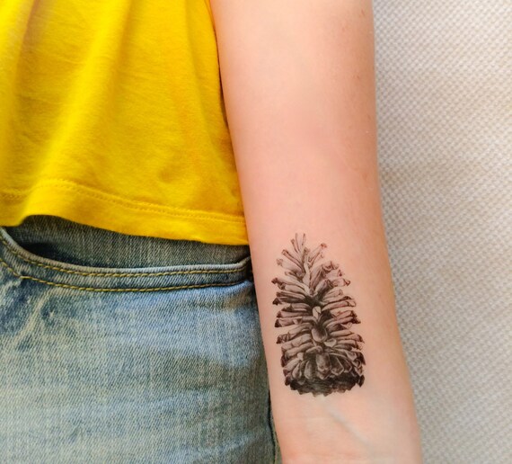 Articles similaires à Pomme de pin 2 temporaires tatouages - SmashTat ... Articles similaires à Pomme de pin 2 temporaires tatouages - SmashTat ...