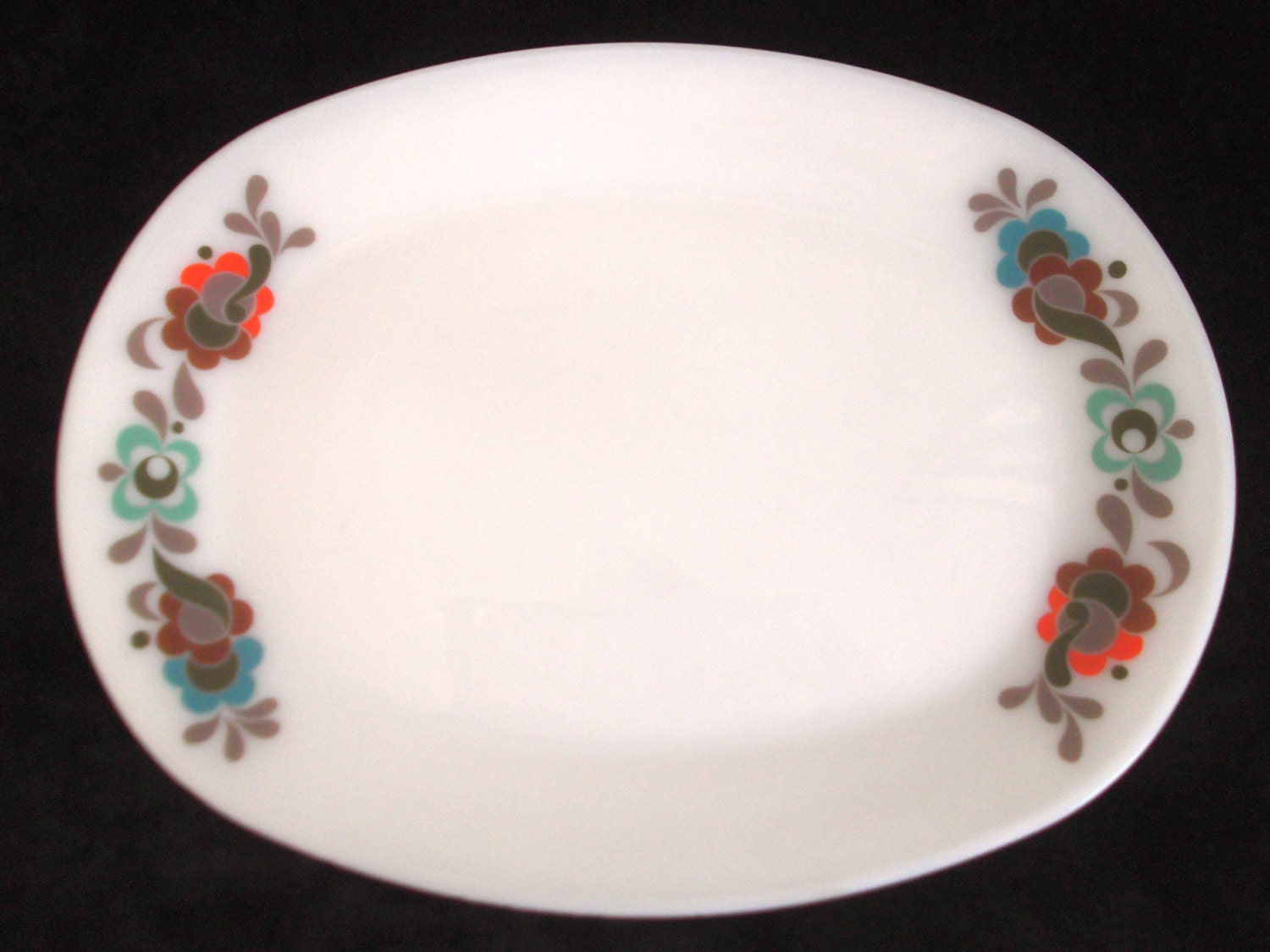 Vintage pyrex oval platter in carnaby tempo pattern.Vintage jaj pyrex ...