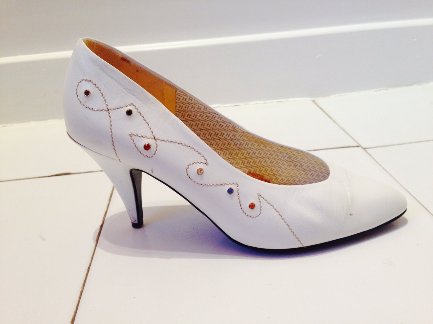 White 80’s gemmed court heels
