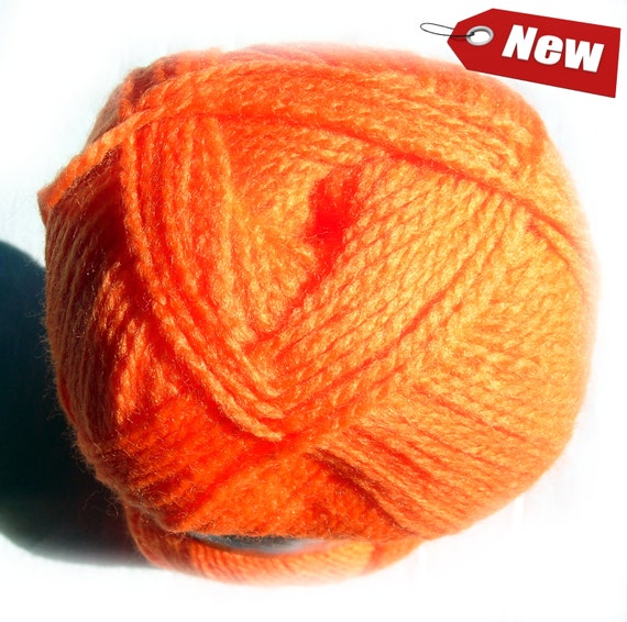 Neon colored orange baby yarn cildren yarn safe skiing neon