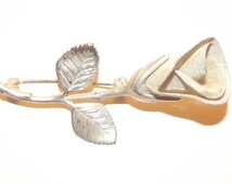 Popular items for silver roses brooch on Etsy