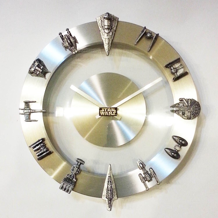 Star Wars Starships and Fighters Clock by YOUgNeek on Etsy