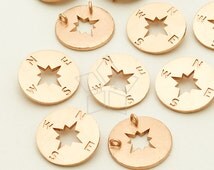 Popular items for gold compass pendant on Etsy