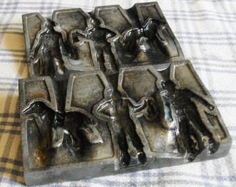 Popular items for metal toy soldier on Etsy