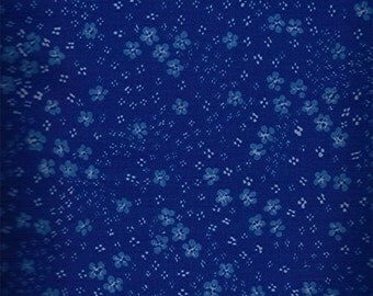 Popular items for blue quilting fabric on Etsy