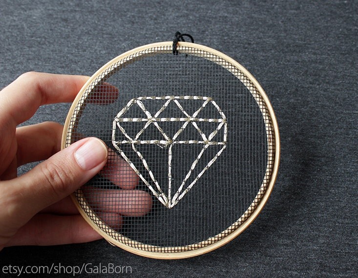 Diamond metallic – Embroidery in wooden hoop 5″ – Minimalist ...