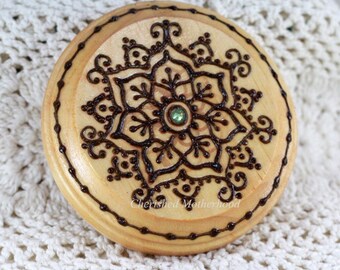Henna art, Henna decor, Hand painted plaque, Henna flower, Lotus flower ...