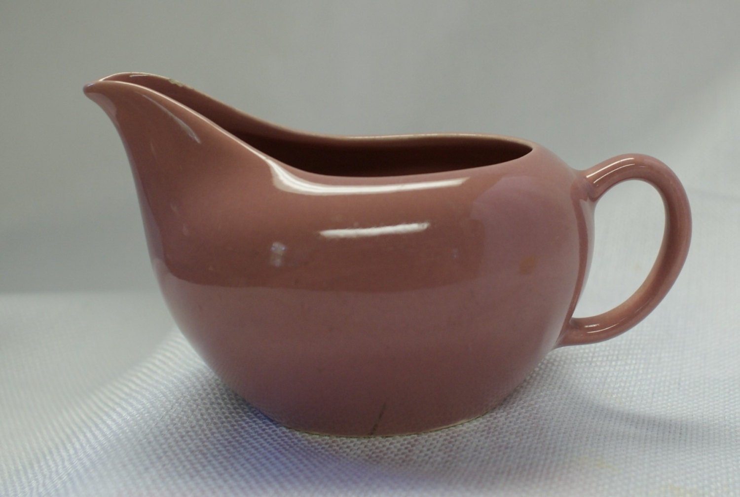 Pink Creamer or Sauce Gravy Boat Art Deco Style Mid Century – Haute Juice