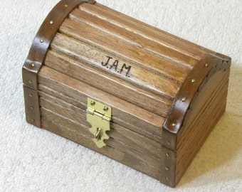 Popular items for class ring box on Etsy