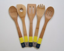 Popular items for bamboo spoons on Etsy