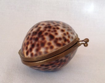 Shell shaped box | Etsy