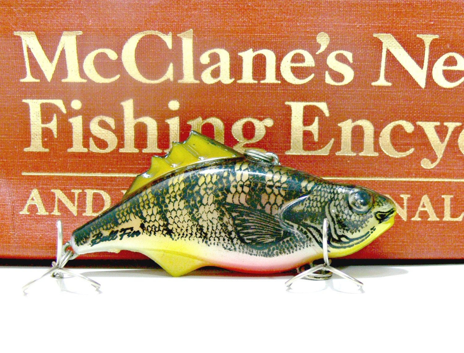 Vintage Fishing Lure Signed Tom Mann Bull Fin