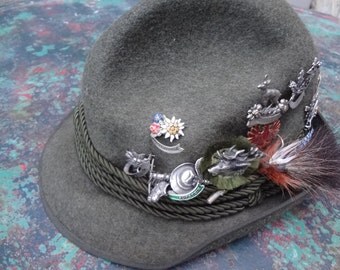 German Austrian Hiking Memory Hat with 21 Pins and a Gamsbart