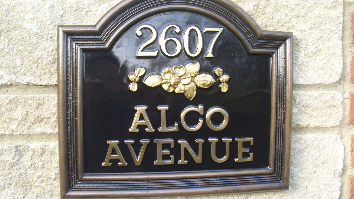 Vintage House Sign.Traditional Style English Country House