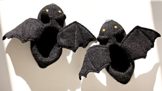 Items similar to Bat slippers! on Etsy