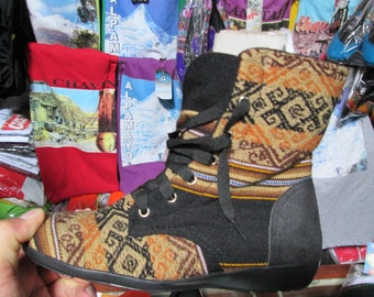 ID# 3647b, fashion boots made from alpaca wool and sheep wool with ...