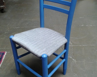 Mid century modern Ladder back chair, reupholstered and repainted light ...