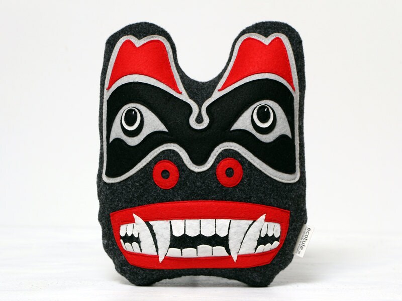 Haida inspired Bear Formline Art Decoration Decorative Pillow