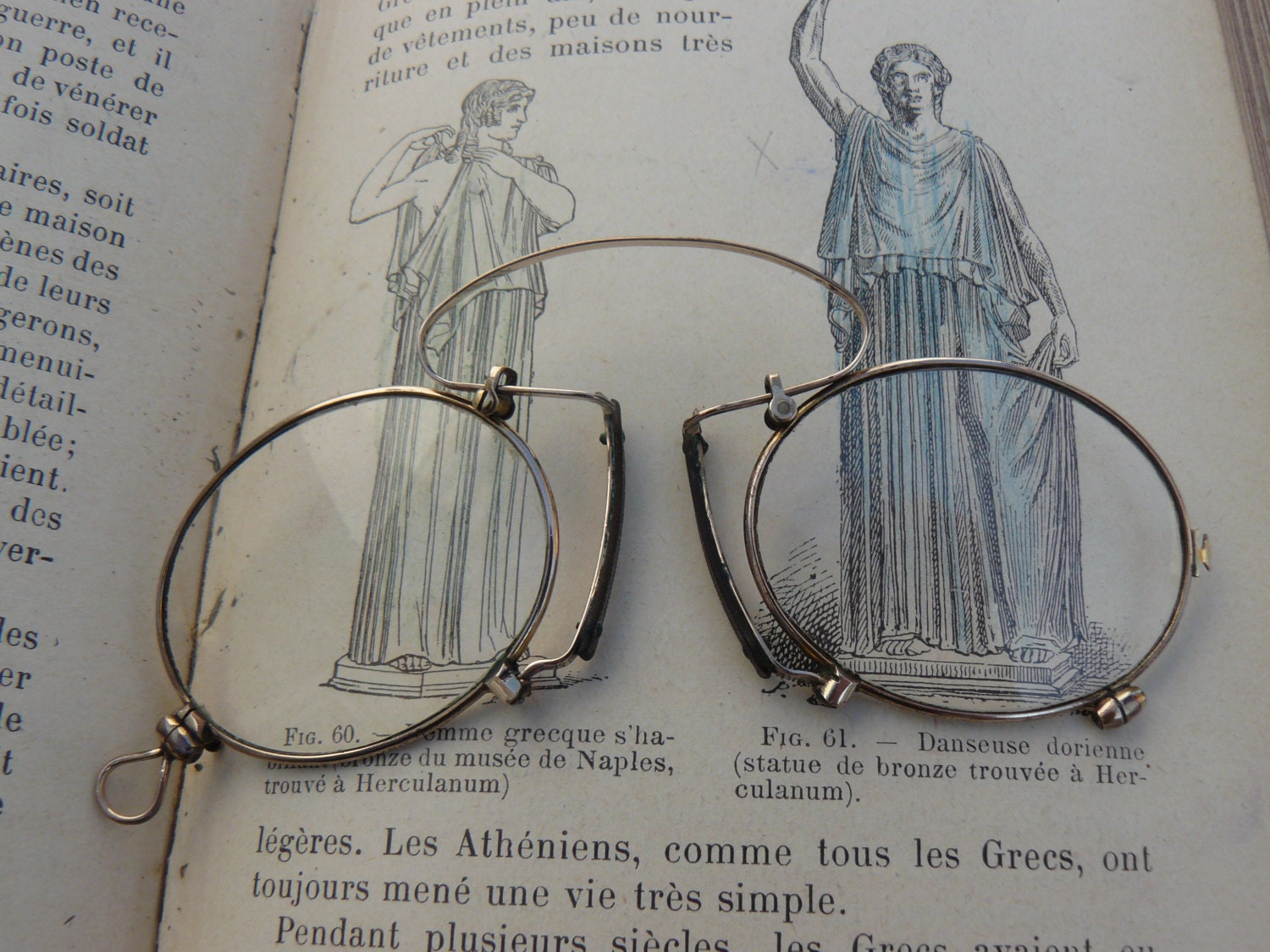 superb antique lorgnettes – Haute Juice