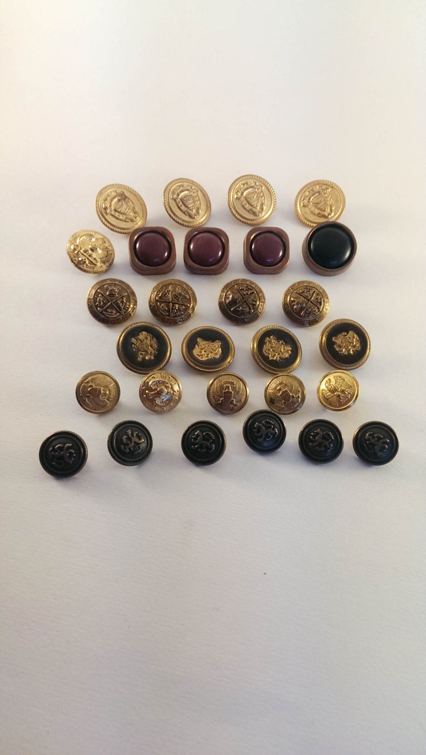 6 Matching Vintage Button Sets – Haute Juice