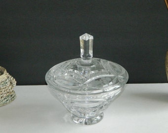Popular items for crystal dish on Etsy